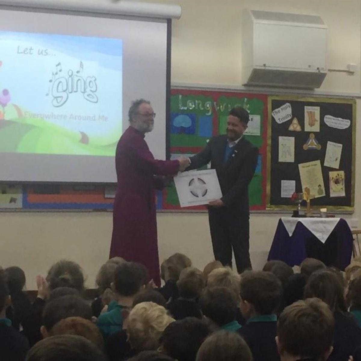 Oxford Diocesan Bucks Schools Trust - Longwick School Celebrates ...